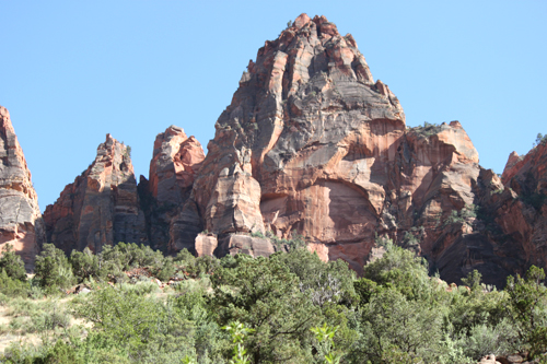 The three-spired rock – Echoes in the Mist