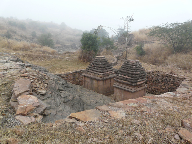 02 04 nareshwar – Echoes in the Mist